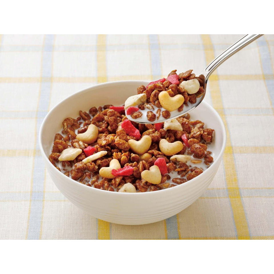 Calbee Frugra Granola Cereal Chocolate Crunch and Banana 550g