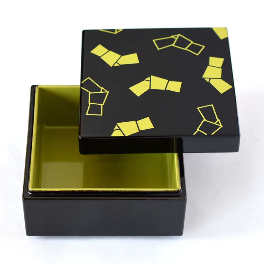 Isuke Cute Lacquered Wooden Box For Jewelry & Accessories – Japanese Taste