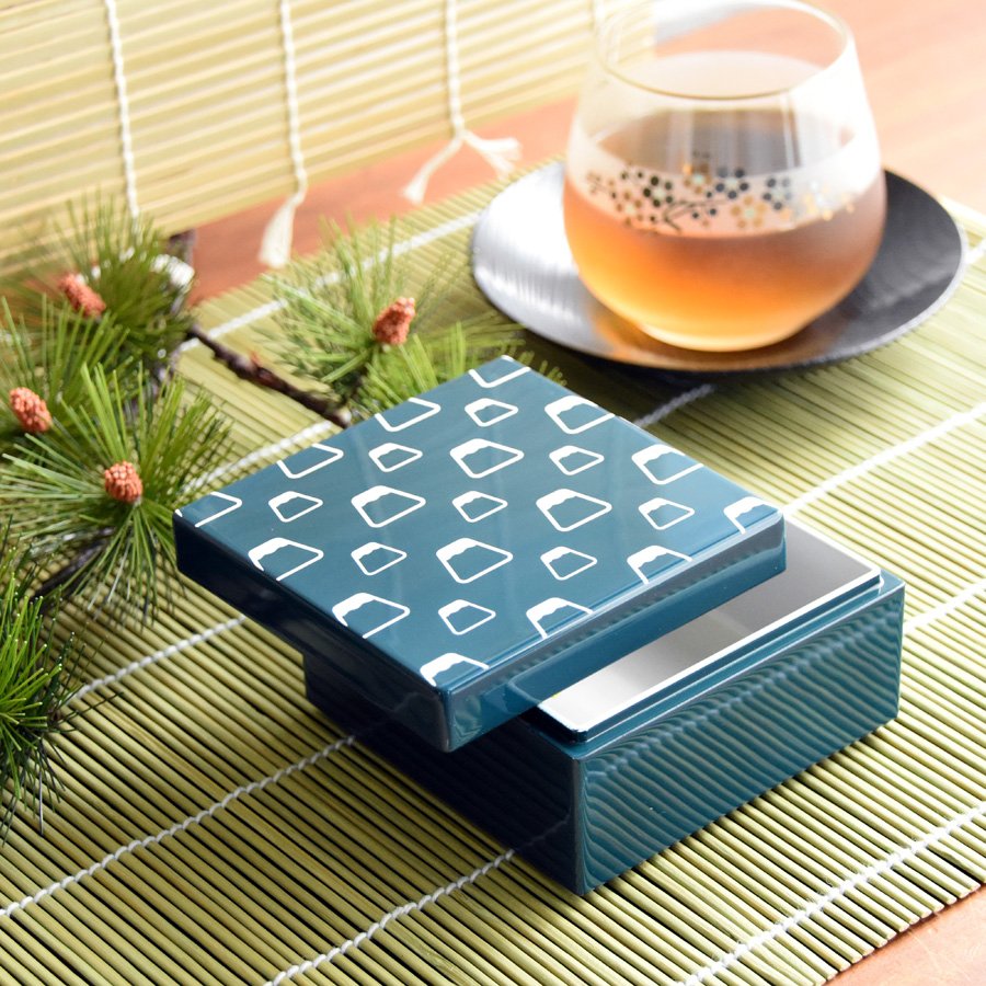 Isuke Cute Lacquered Wooden Box For Jewelry & Accessories – Japanese Taste