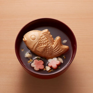 Kyuemon Sea Bream Suimono Clear Soup in Monaka Wafer (2 Servings ...