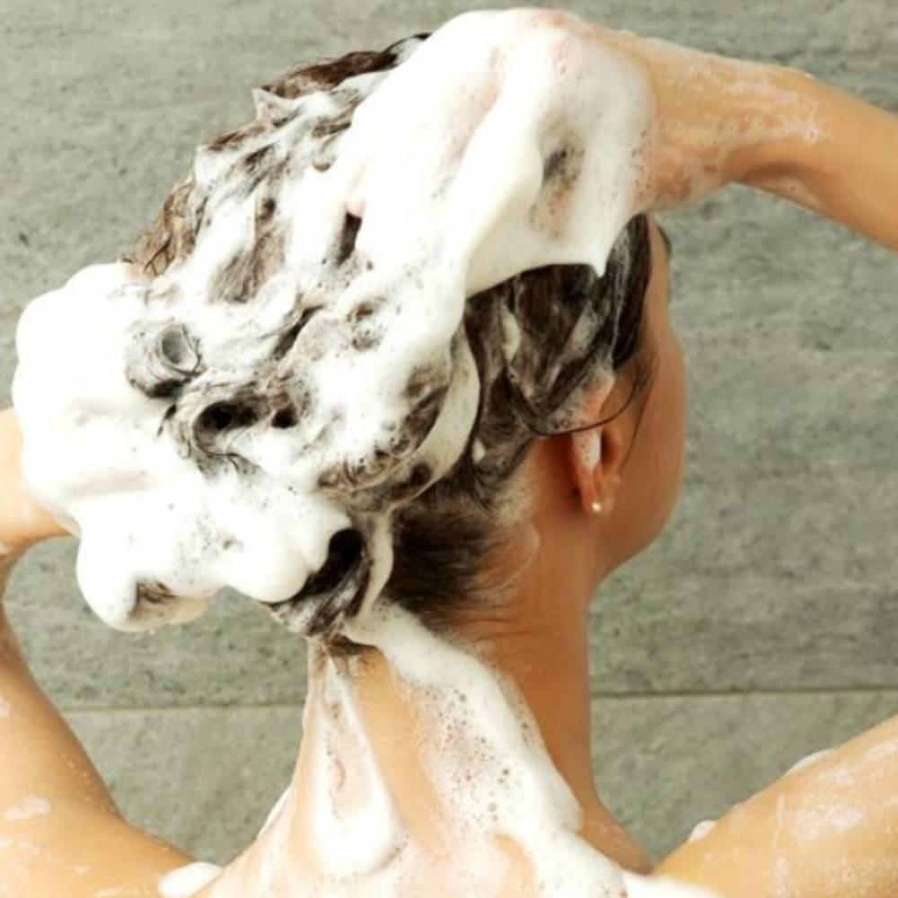 Mucota Adllura Aire 02 Emollient CMC Shampoo Aqua 250ml – Japanese Taste